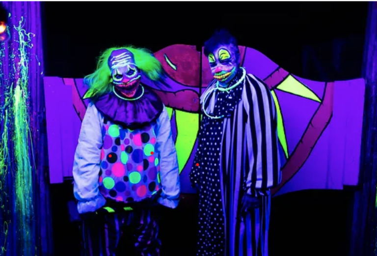 Spooky Things To Do in Seattle for Halloween | Clipper Vacations Magazine